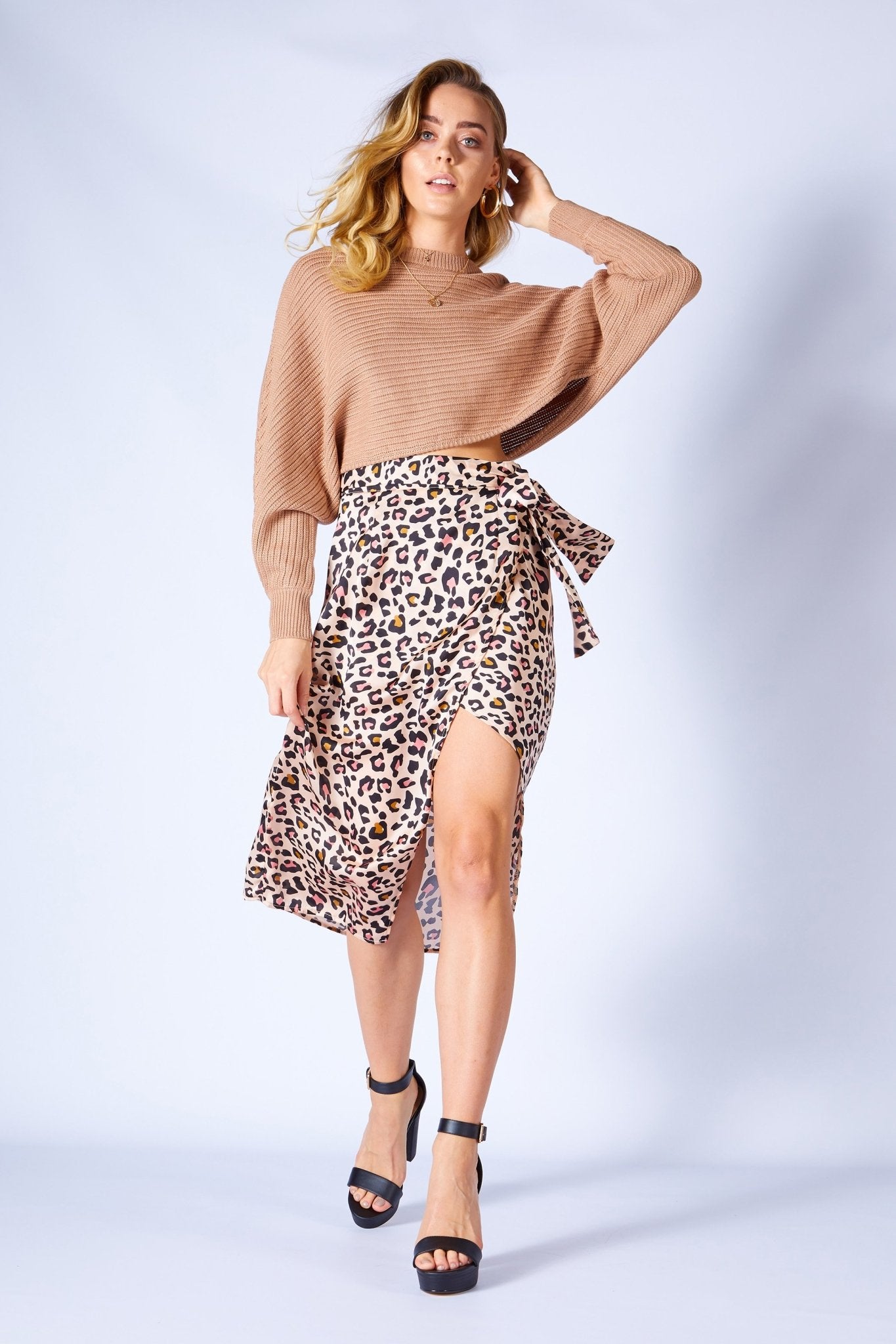 Sass Safari Queen Wrap Skirt in Beige with Print – Hey Sara
